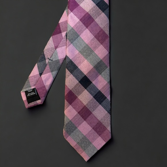 Murano | Accessories | Murano Tie Pink Navy Blue And Gray Plaid Nwot ...